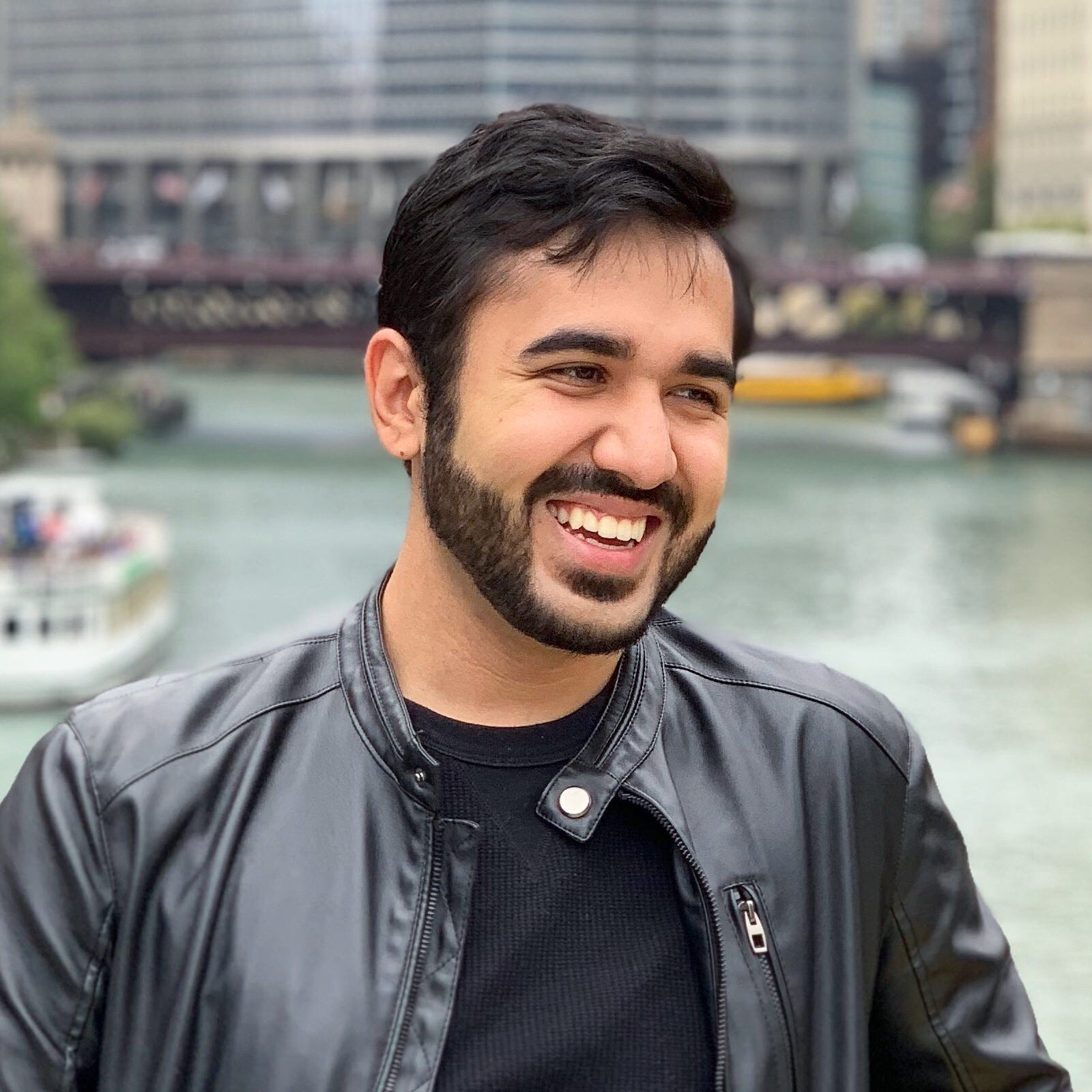 Hamza – Medium