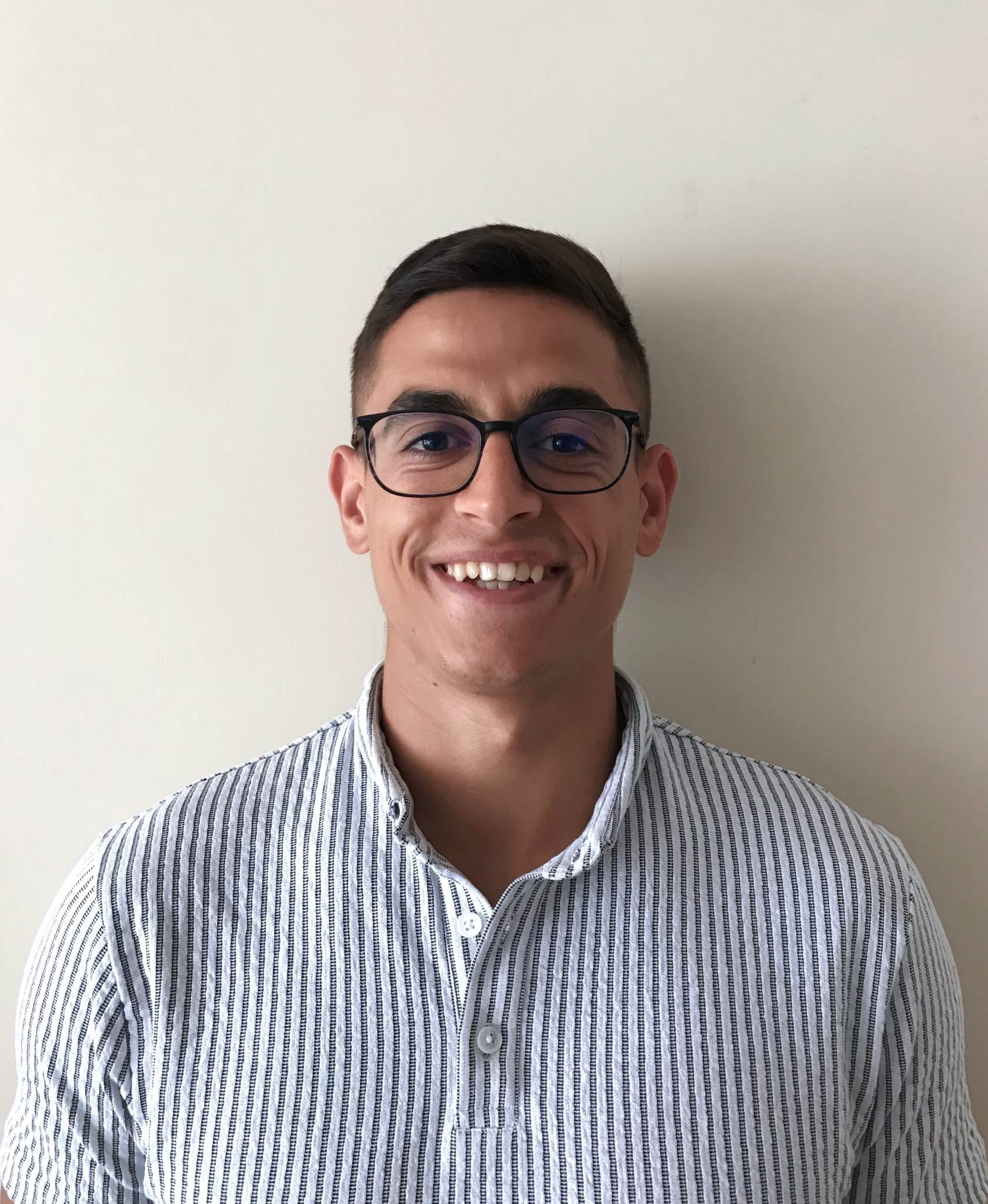 Ivan Dimitrov – Medium