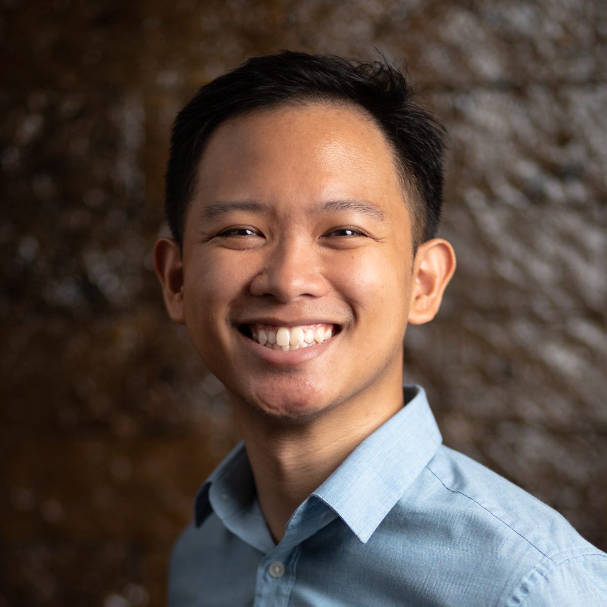 Garrick Bercero – Medium