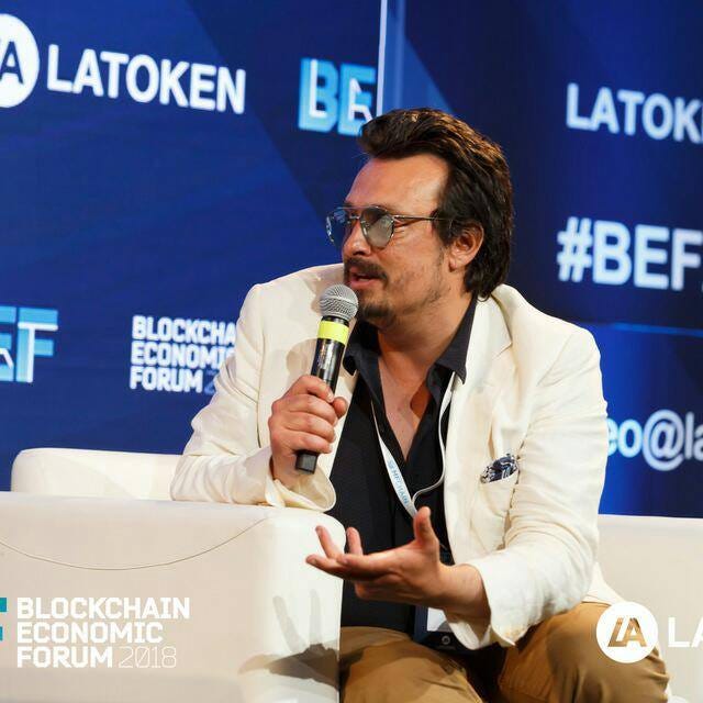 Alexander Reay – Medium