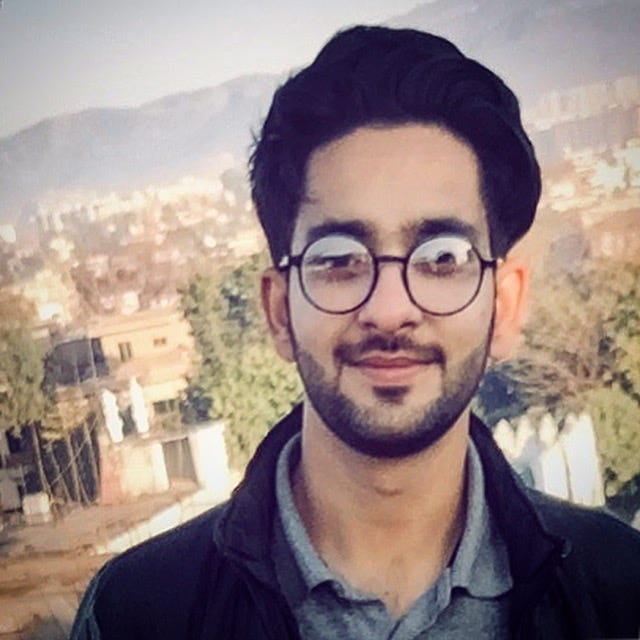 Hamza Swati – Medium