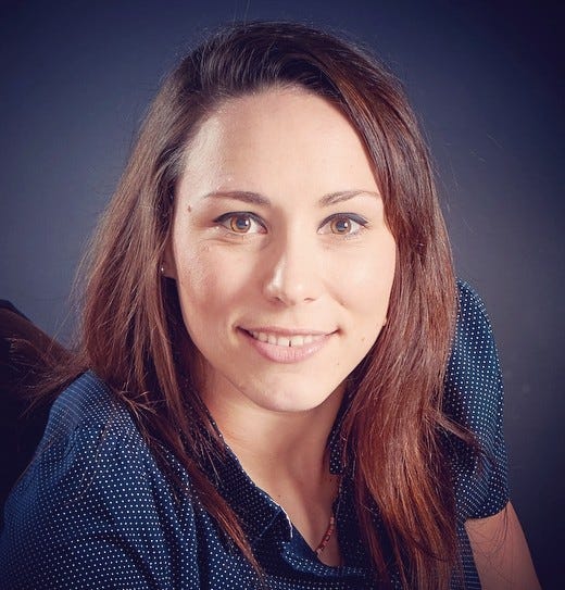 Anne-Laure Davy – Medium