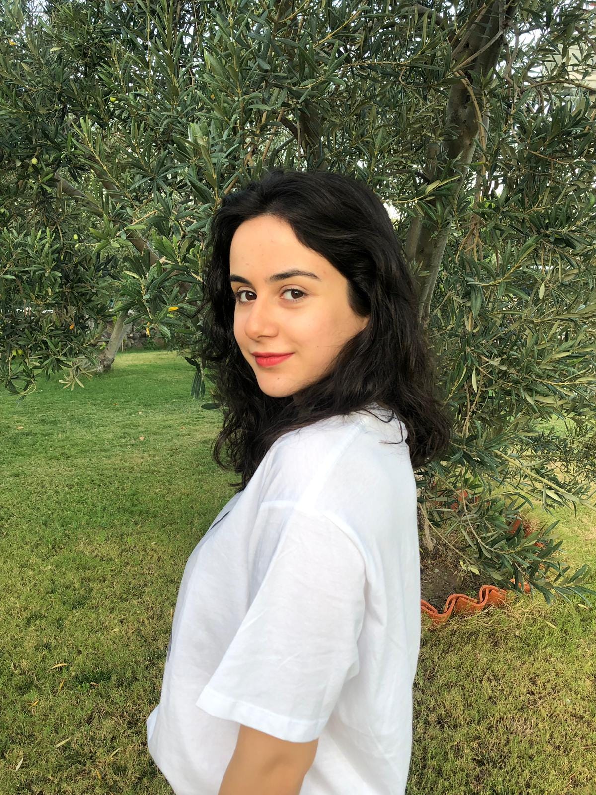 Eda Bolat – Medium