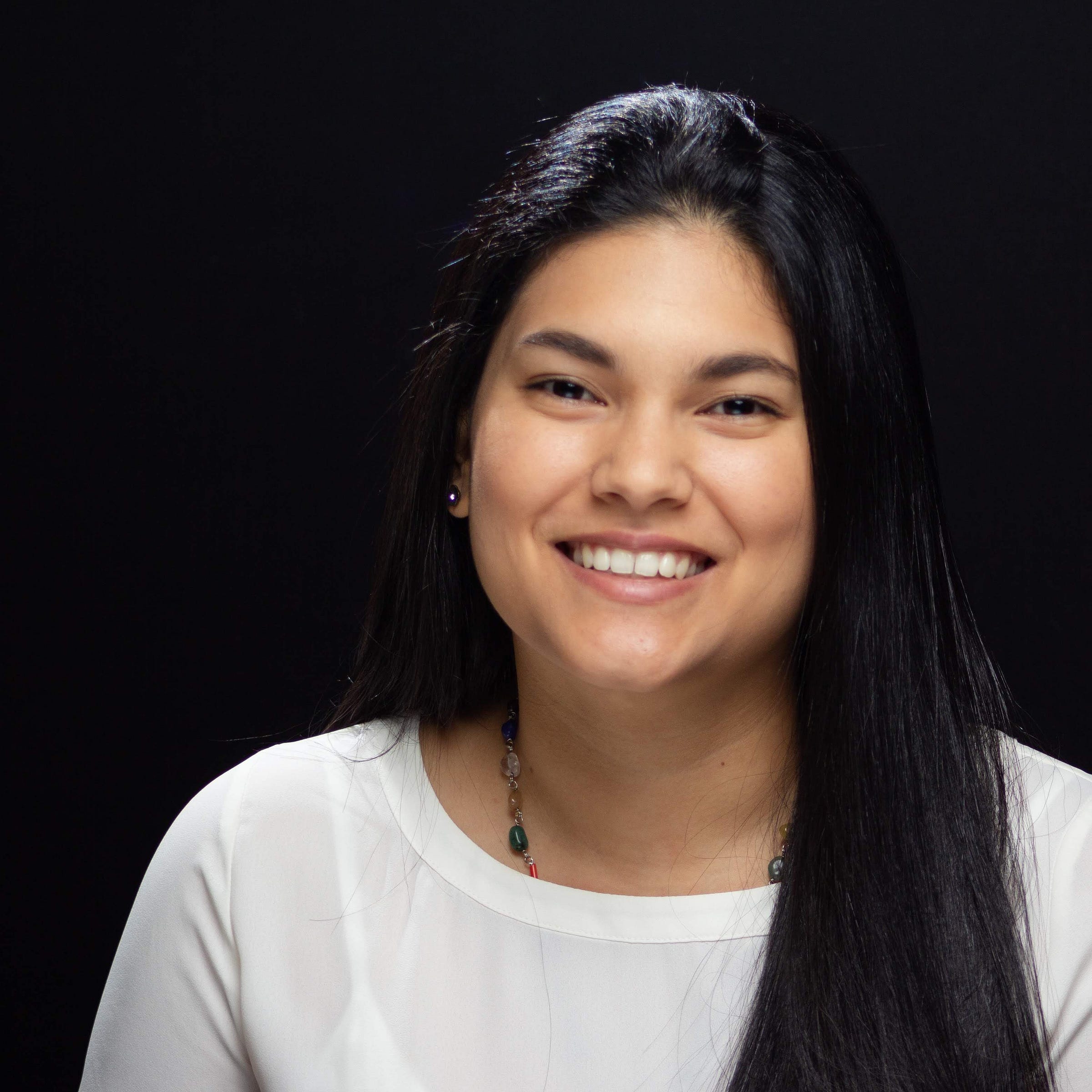Vanessa Hung – Medium