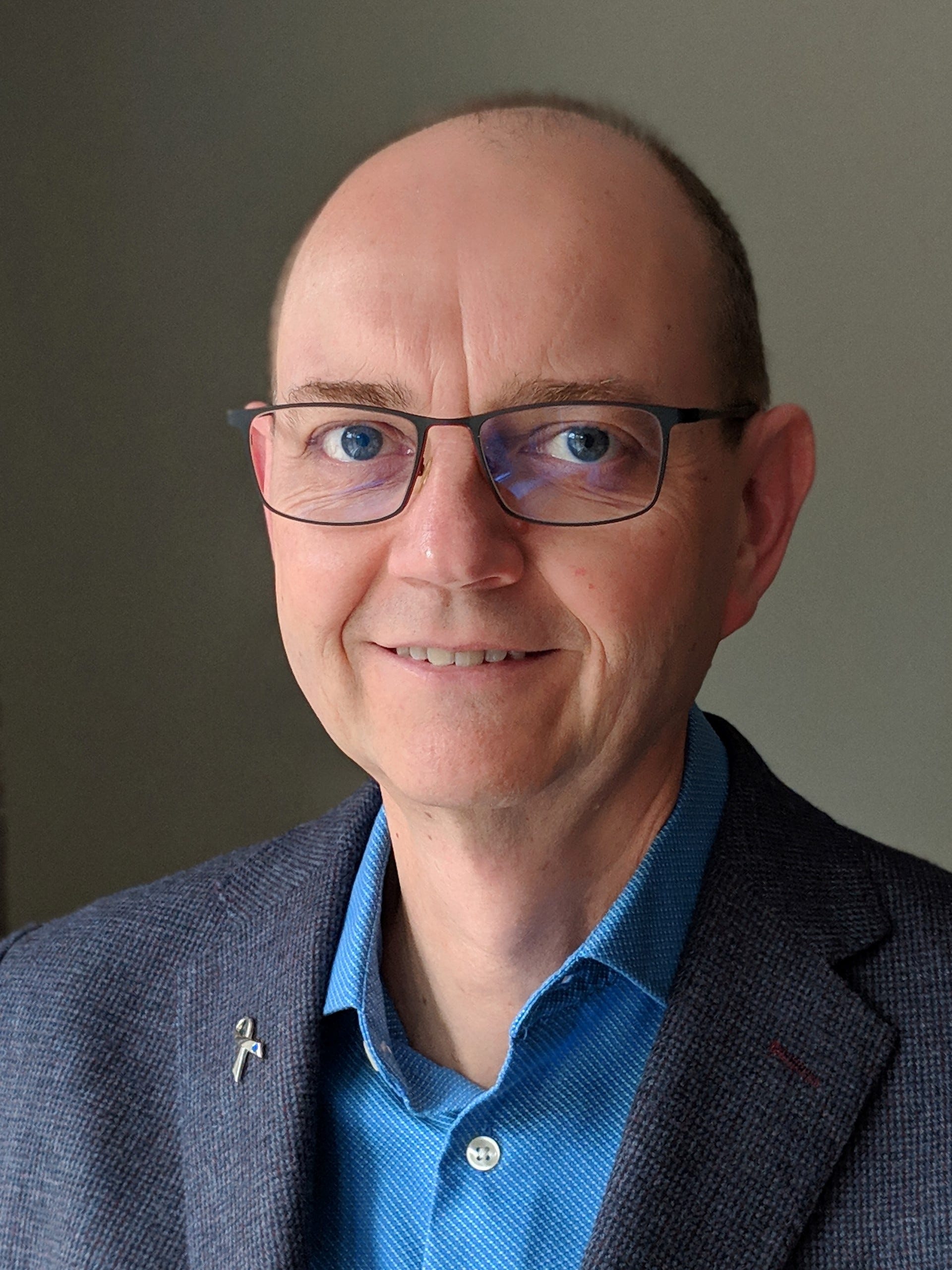 Stephen Tuck – Medium