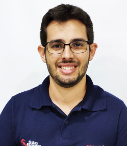 Fernando Fernandes – Medium