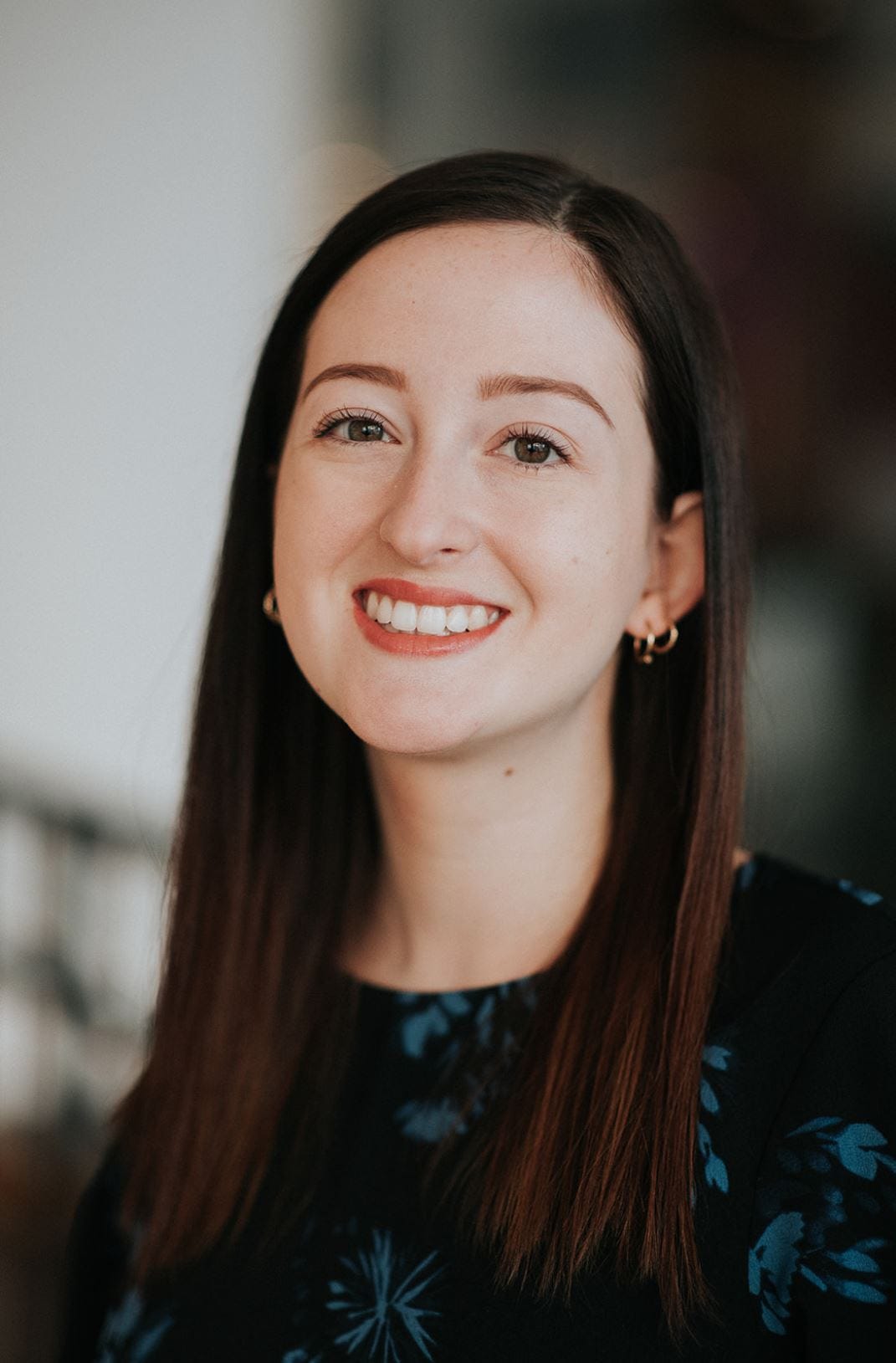Molly Hayden – Medium