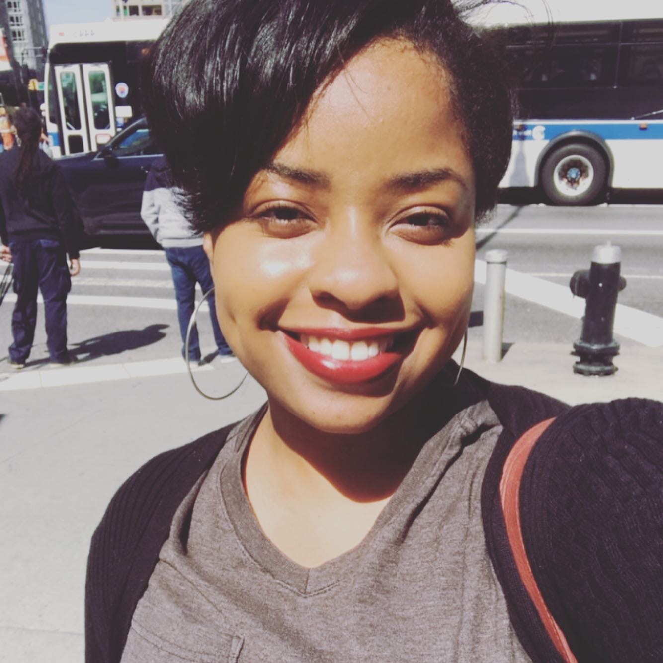 Nichole Currie – Medium