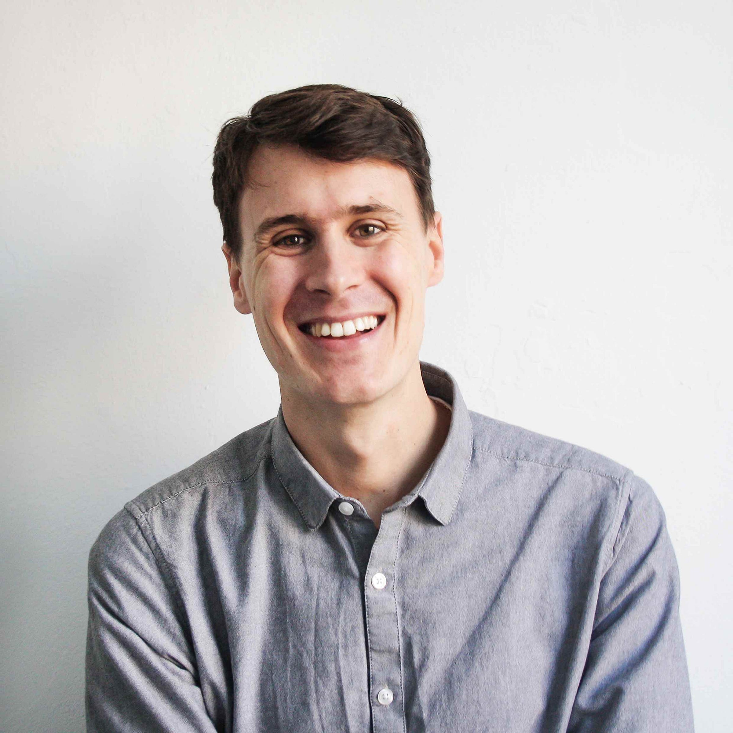 Kevin Vowles – Medium