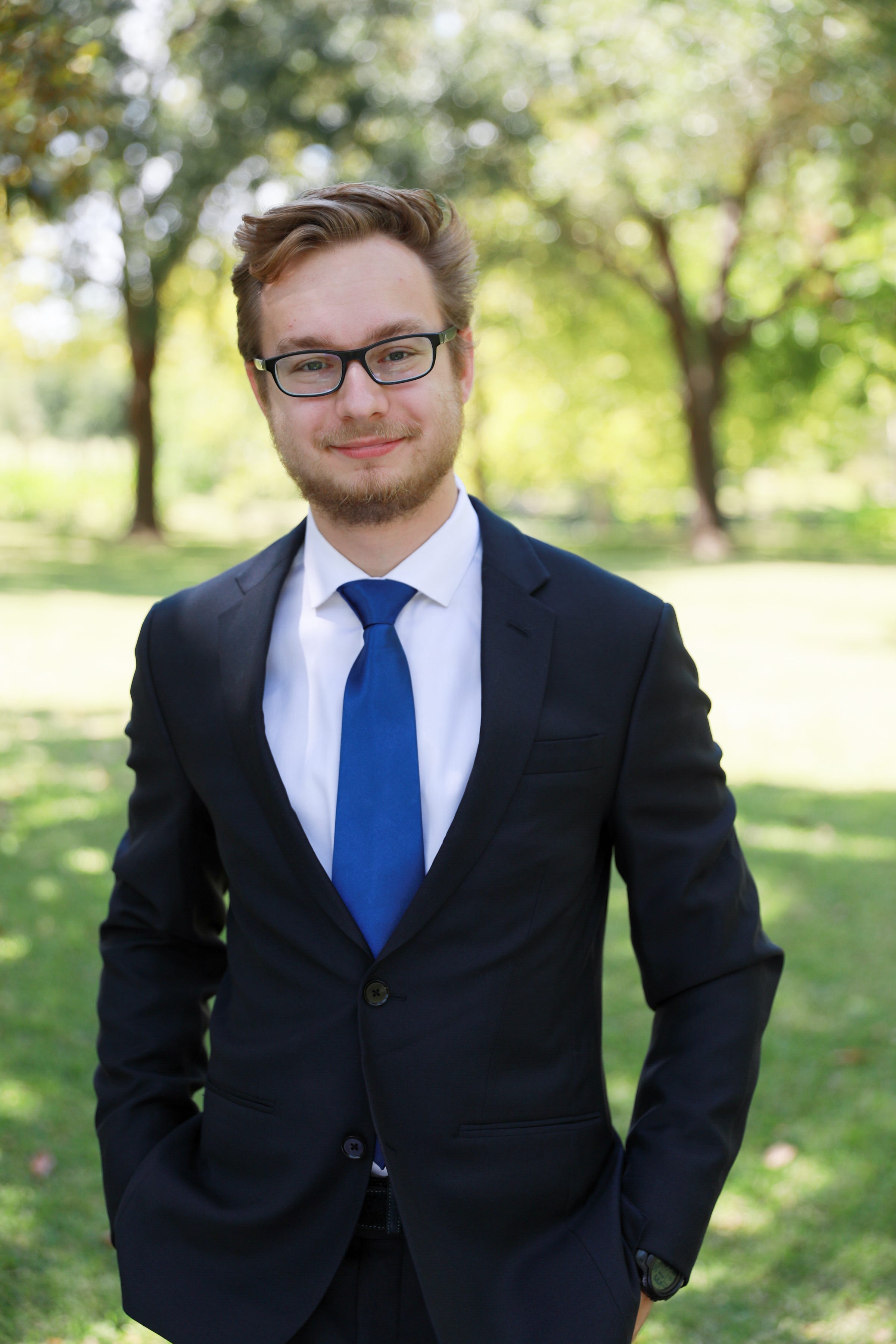 Jason Kuszynski – Medium
