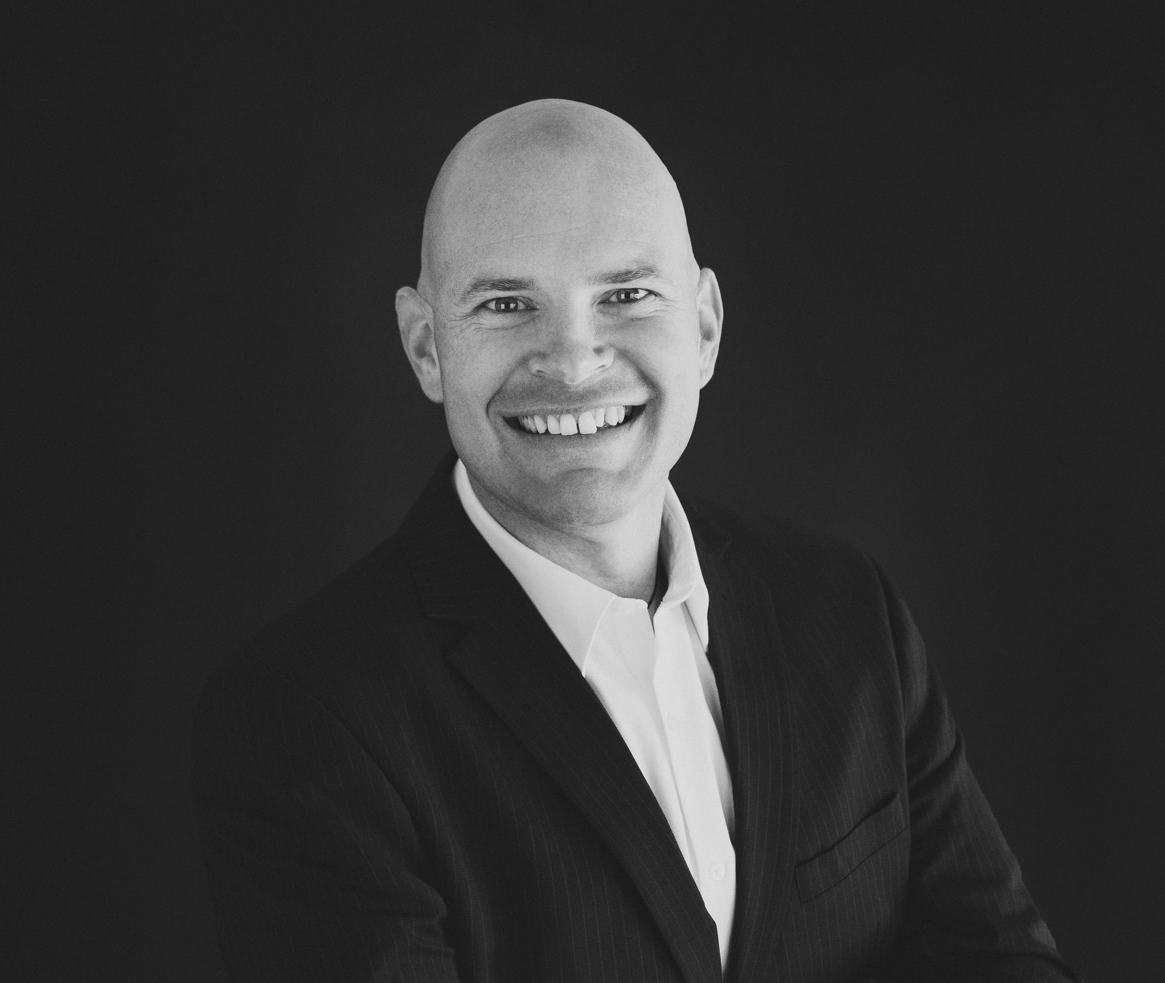 Dan Lake – Medium