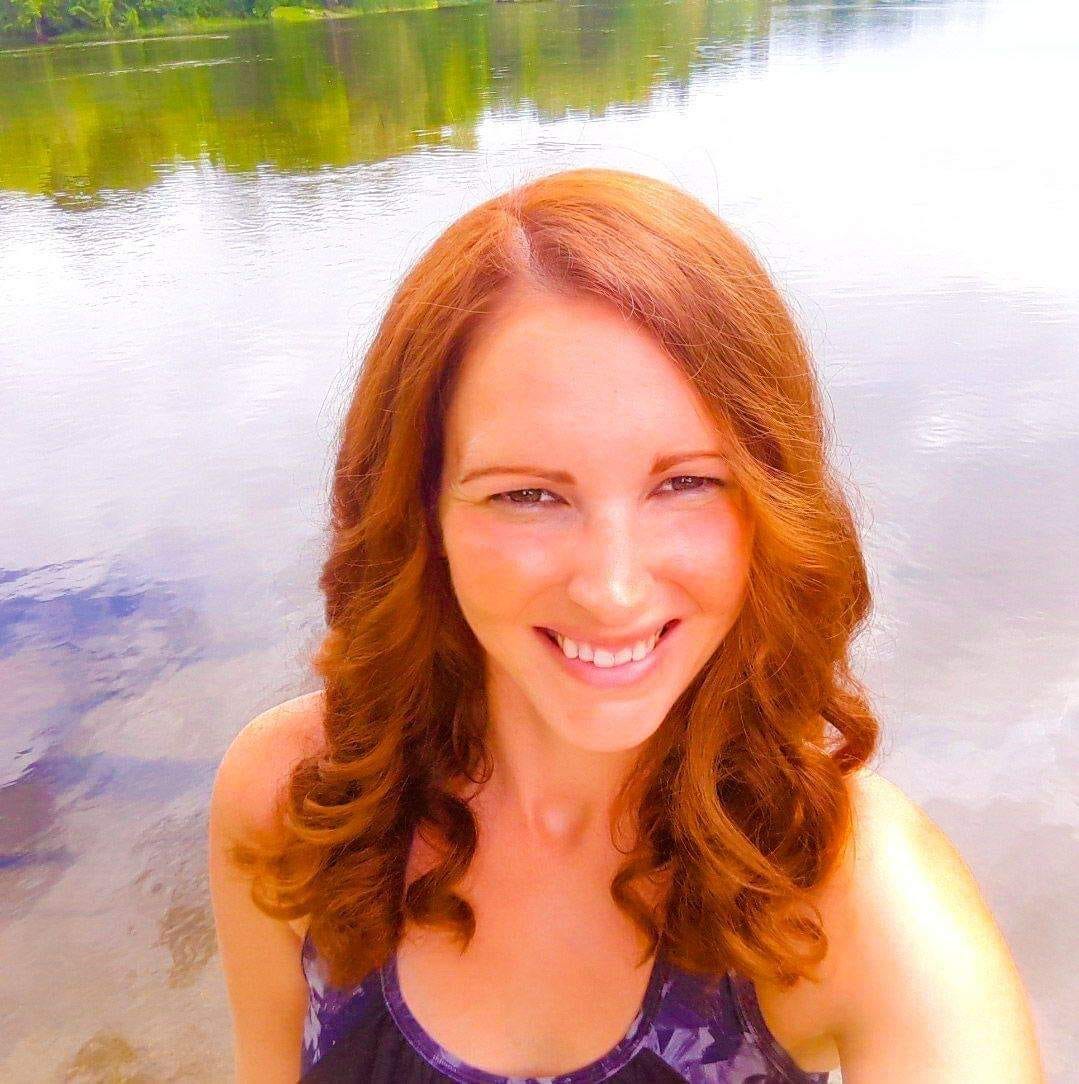Amanda Dobby – Medium