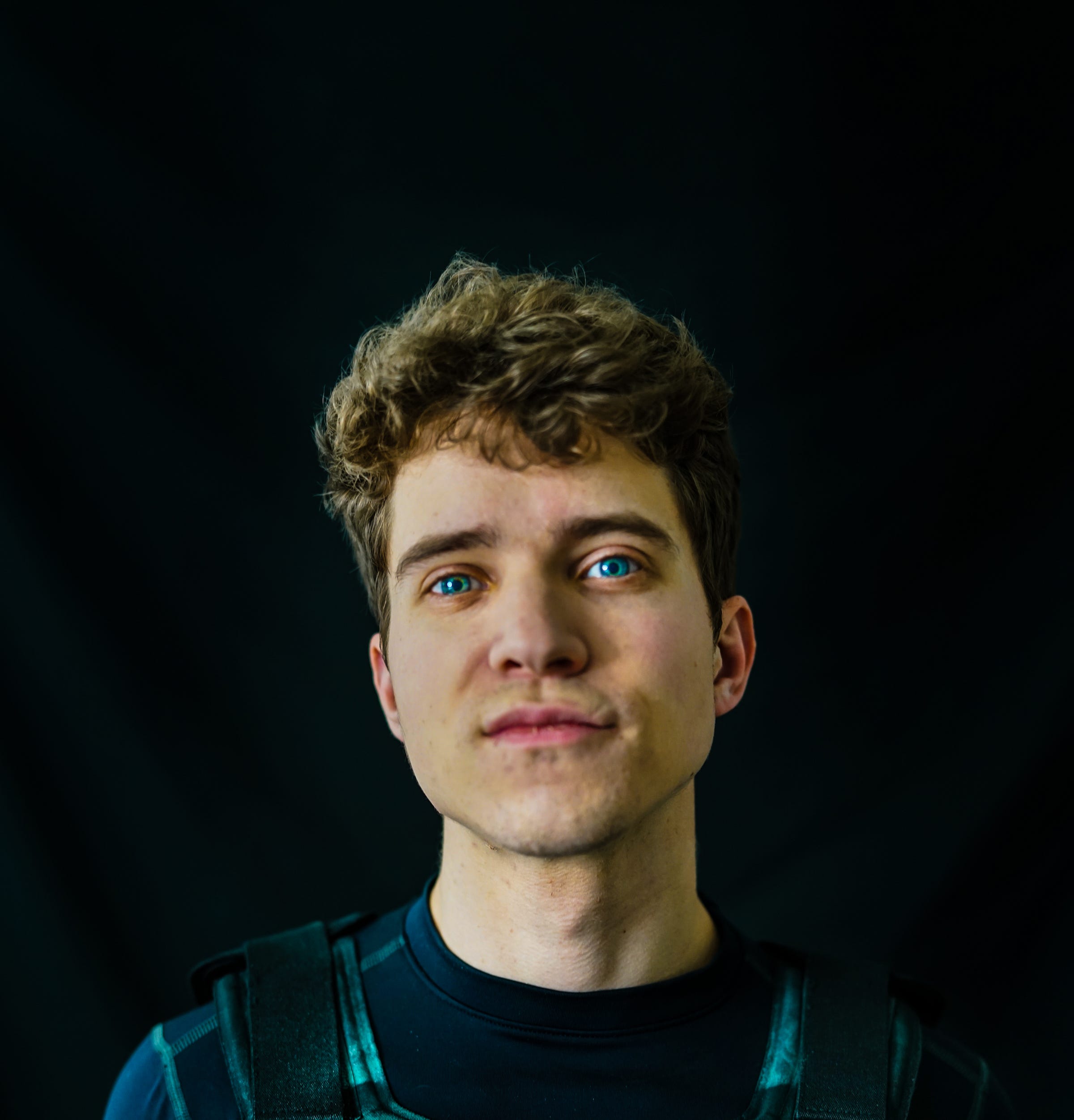 Zach Maxwell – Medium