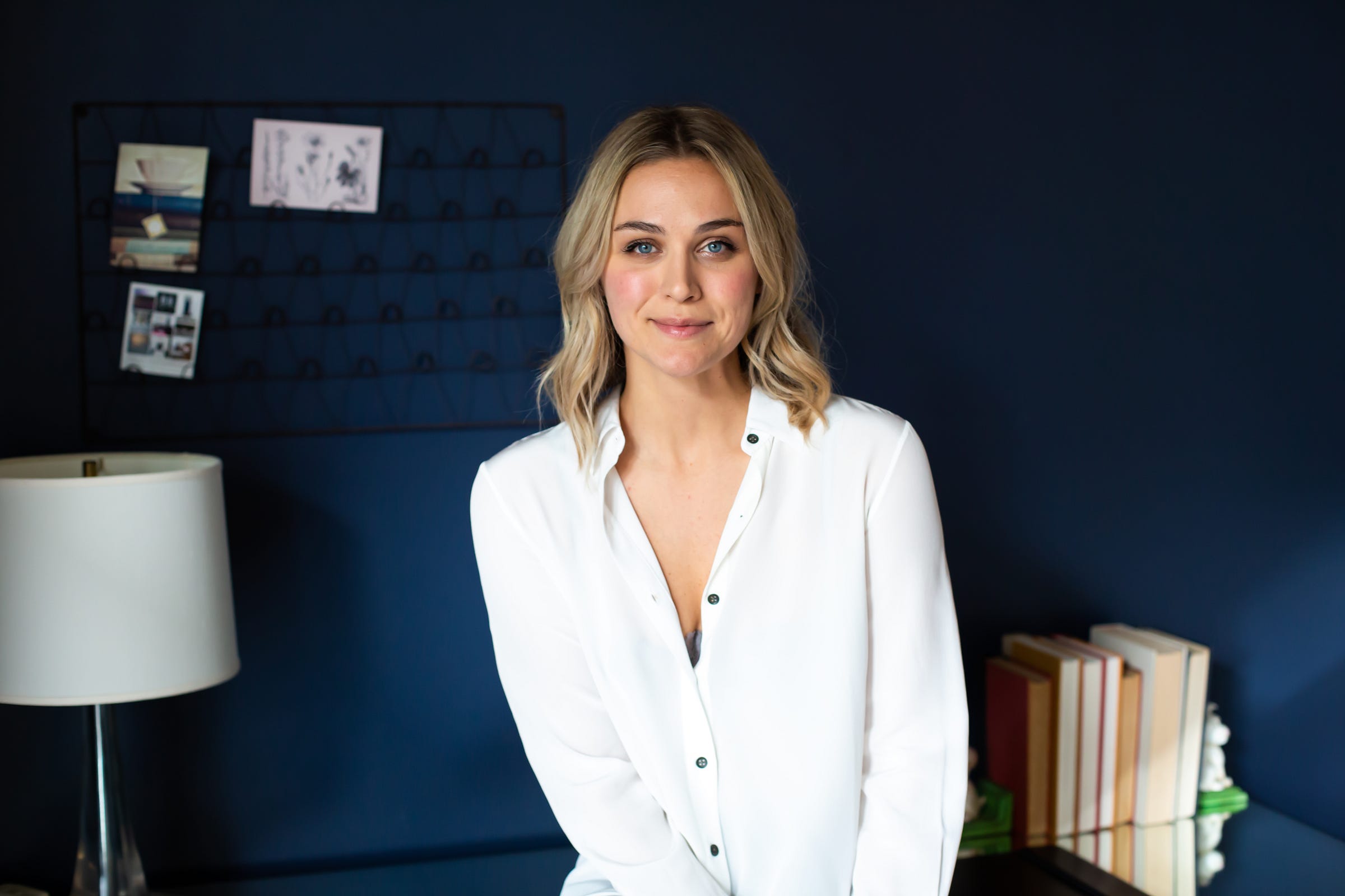 Ashley Sumner – Medium