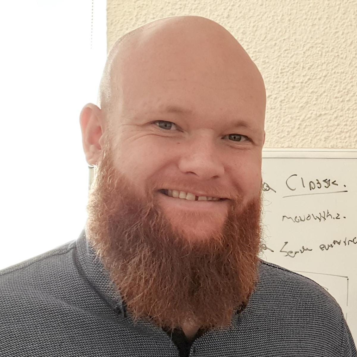 Tim Möhlmann – Medium