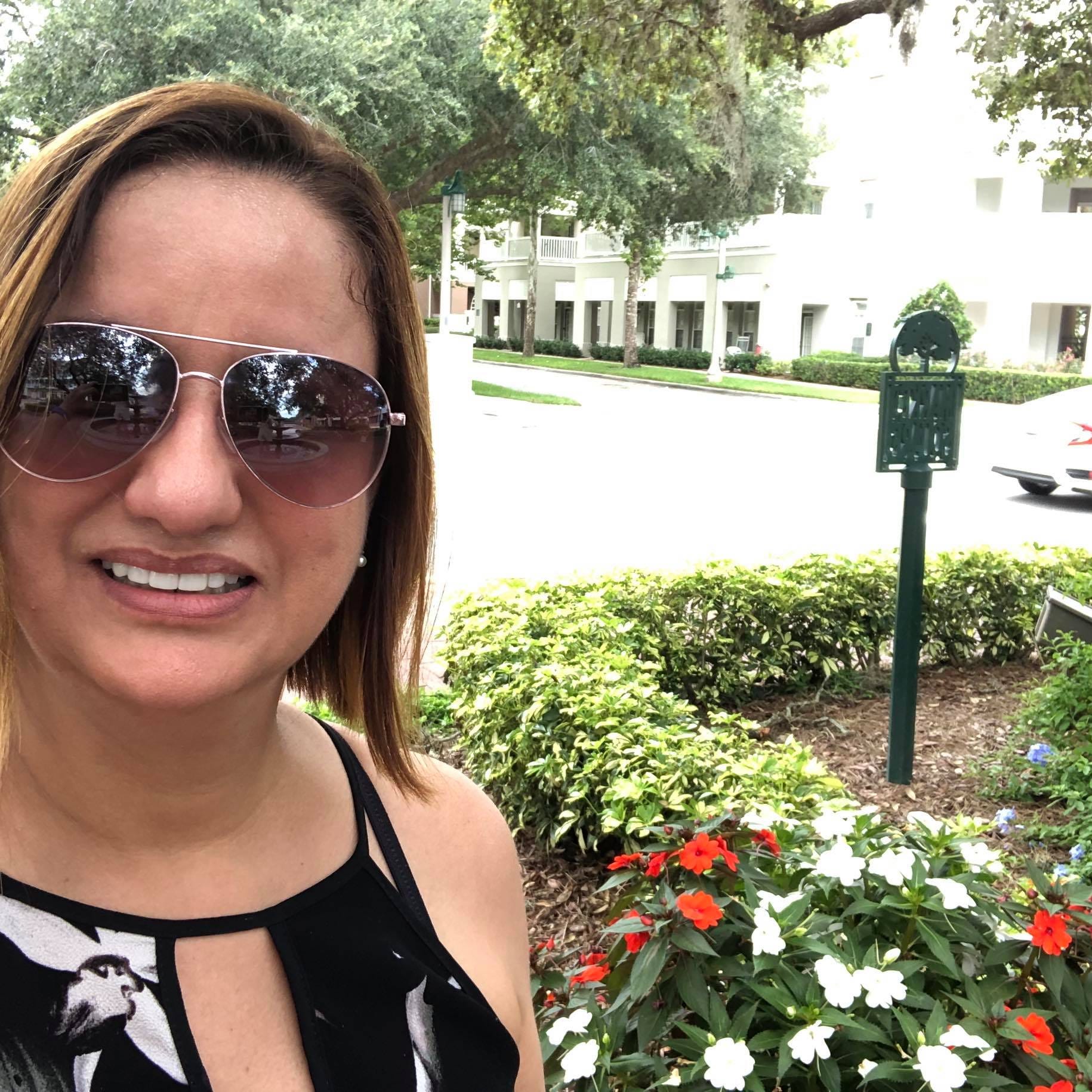 Elisabeth Maria de Morais Wanderley – Medium