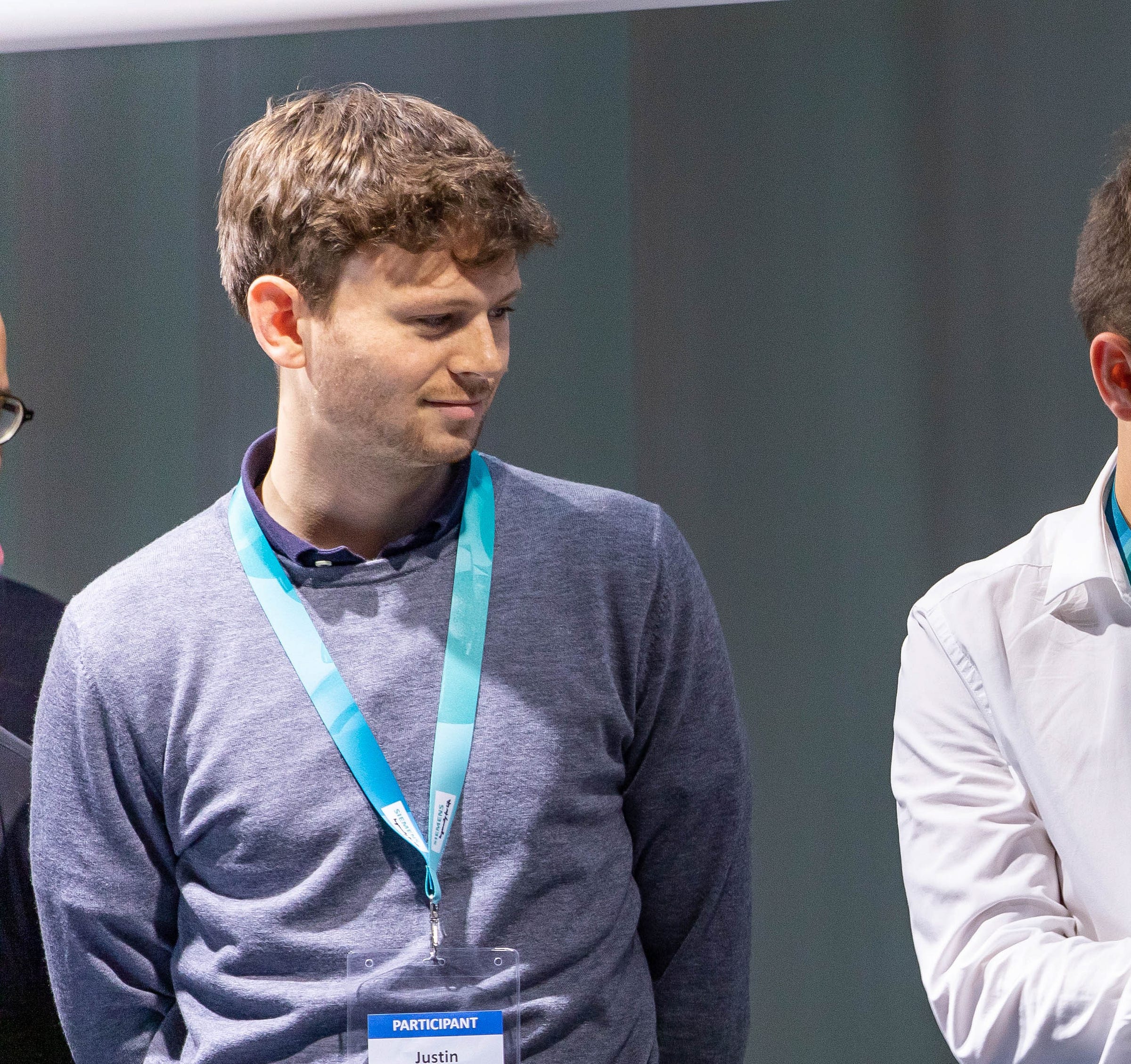 Justin Lange – Medium