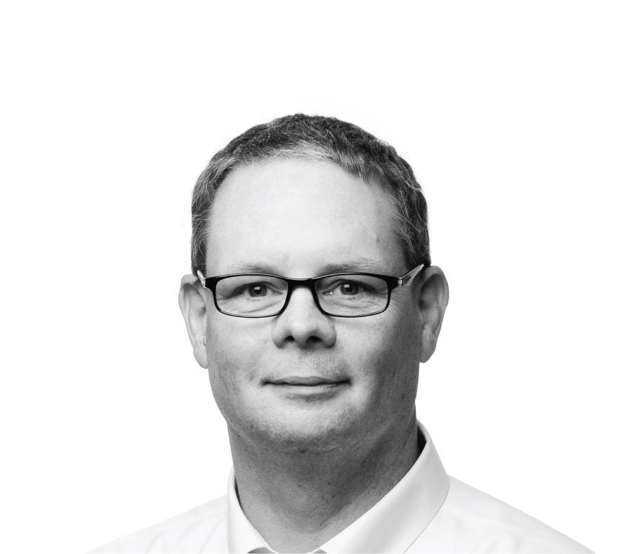 Dave Lloyd – Medium