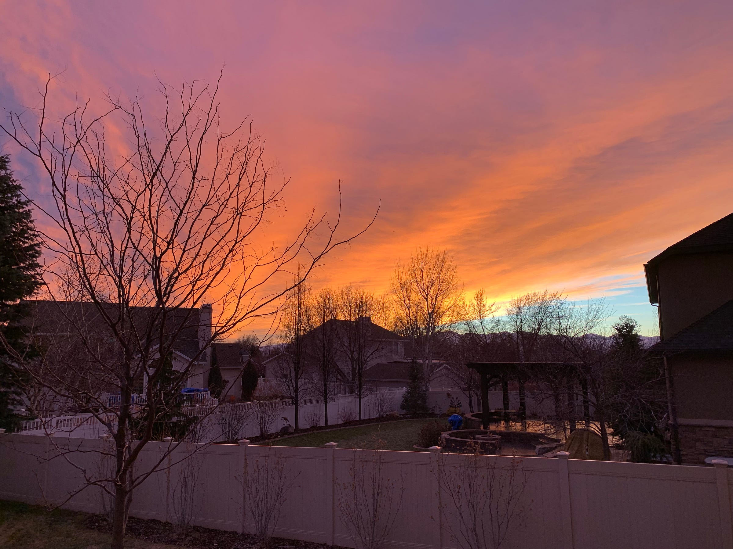 Marcus Oliver – Medium