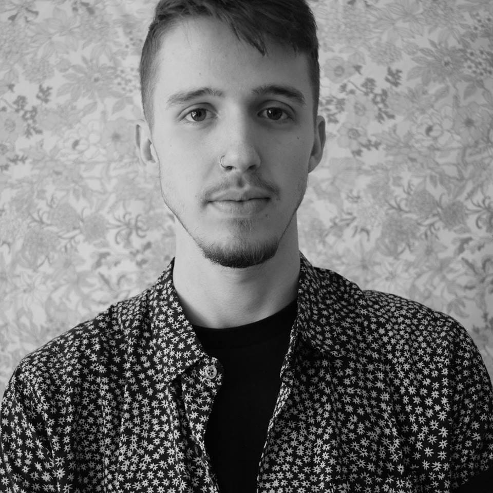 Aaron Spurgeon – Medium