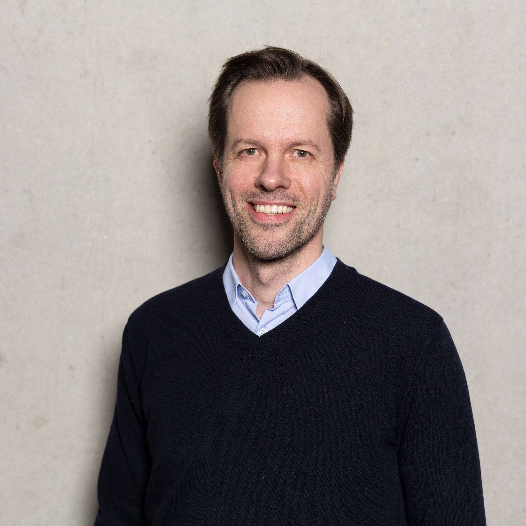 Nils Weber – Medium