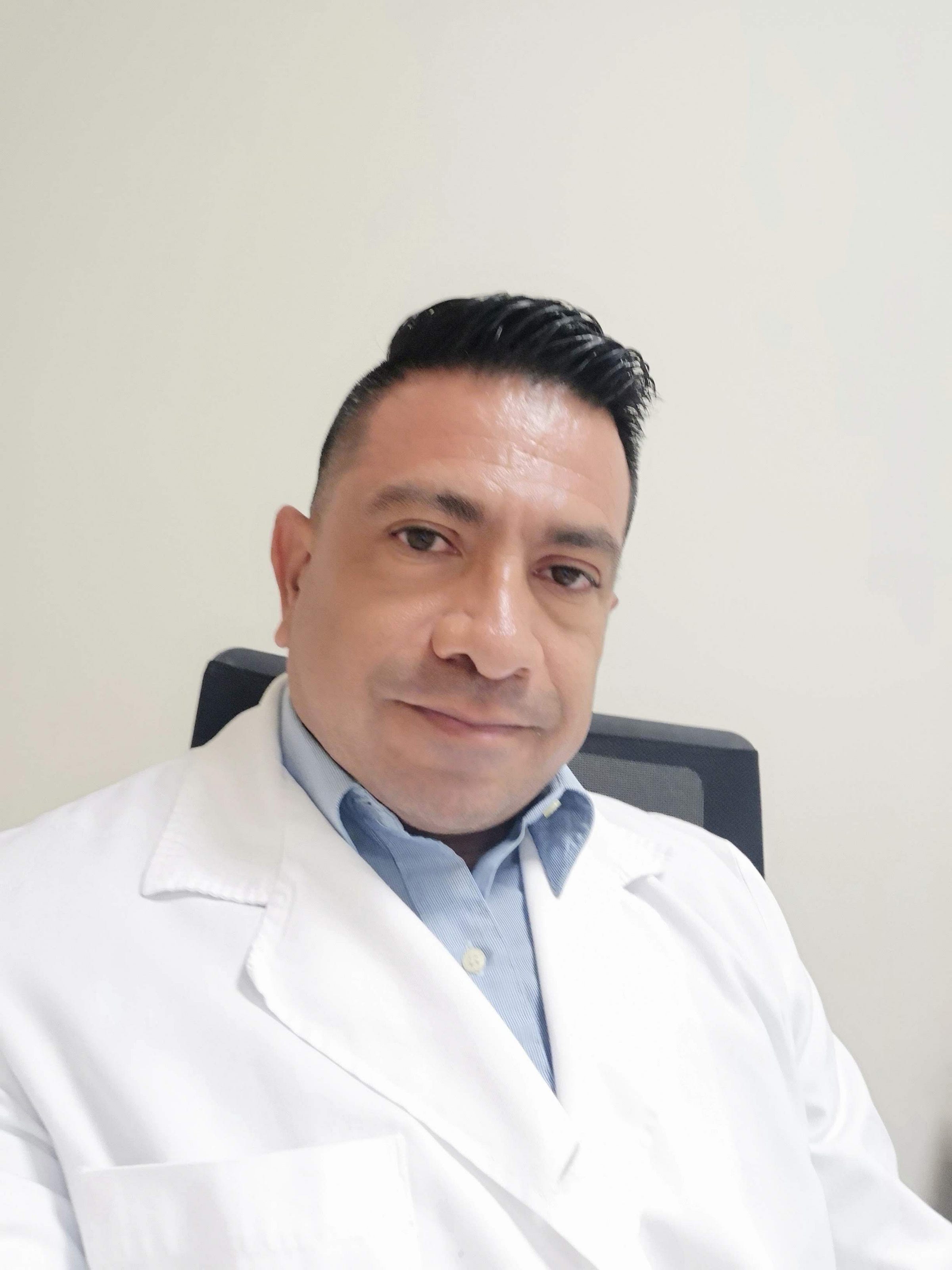 Enrique Barrales Islas – Medium