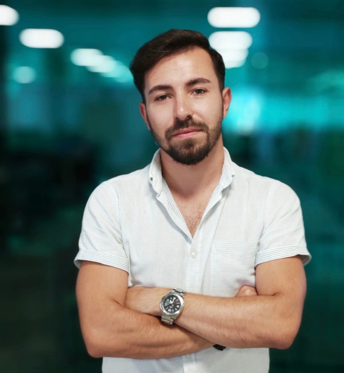 Kadir Rusen – Medium