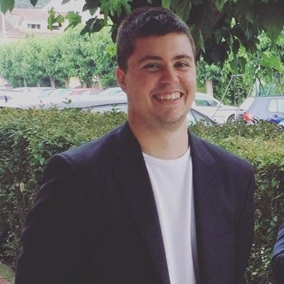 Antonio Santos – Medium