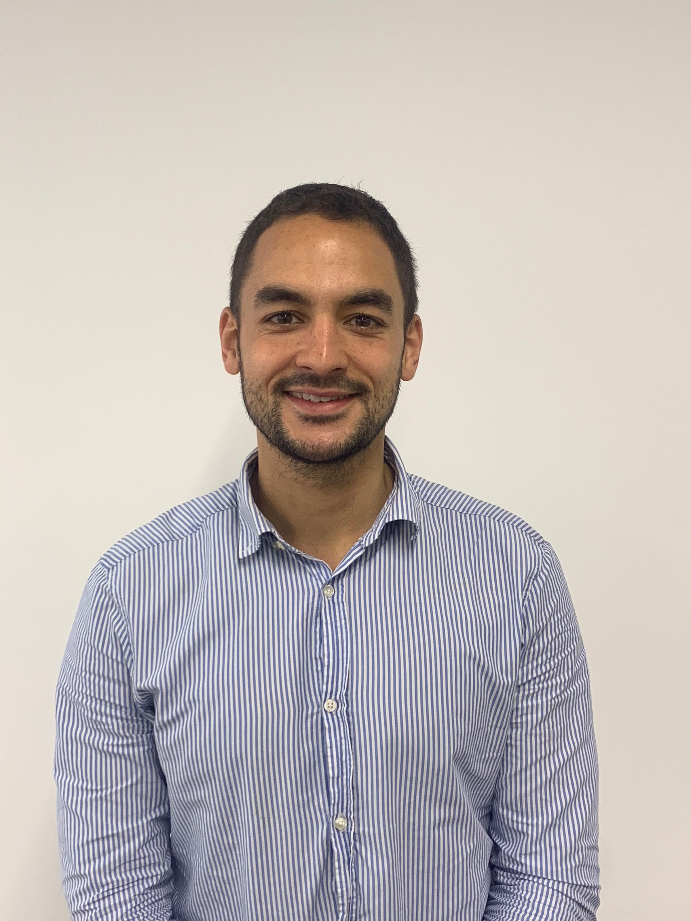 Alexander Tennyson Mackay – Medium