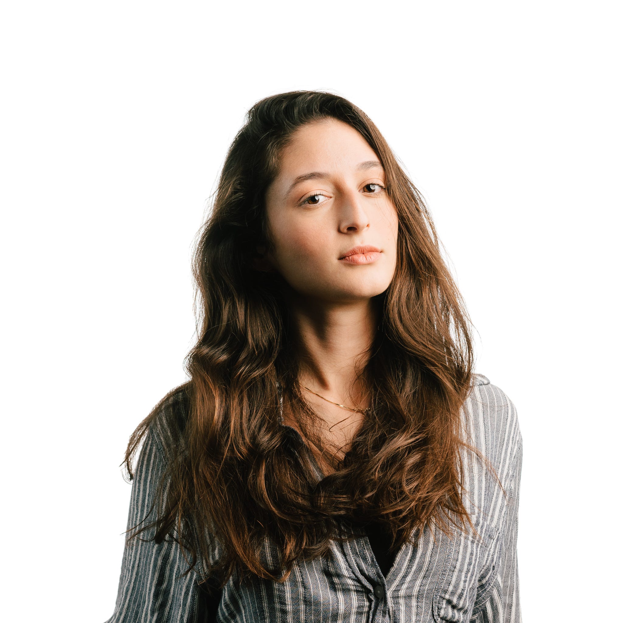 Noa Greenberg – Medium