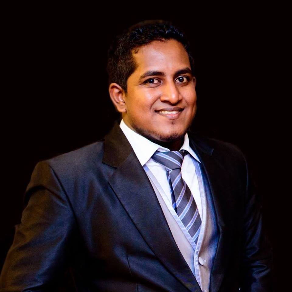 Manoj Udeshika – Medium