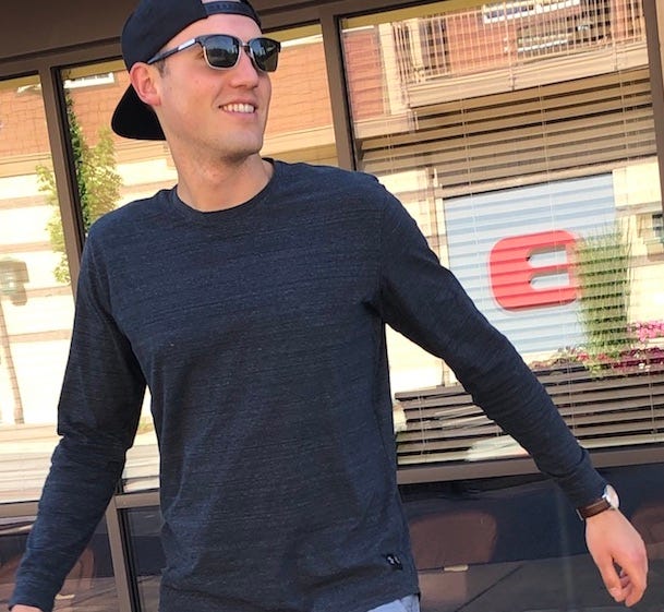 Scott McIntosh – Medium