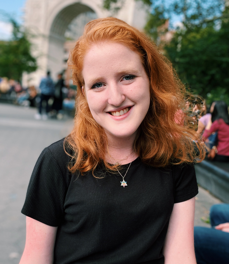 Rachel Joy Bell – Medium