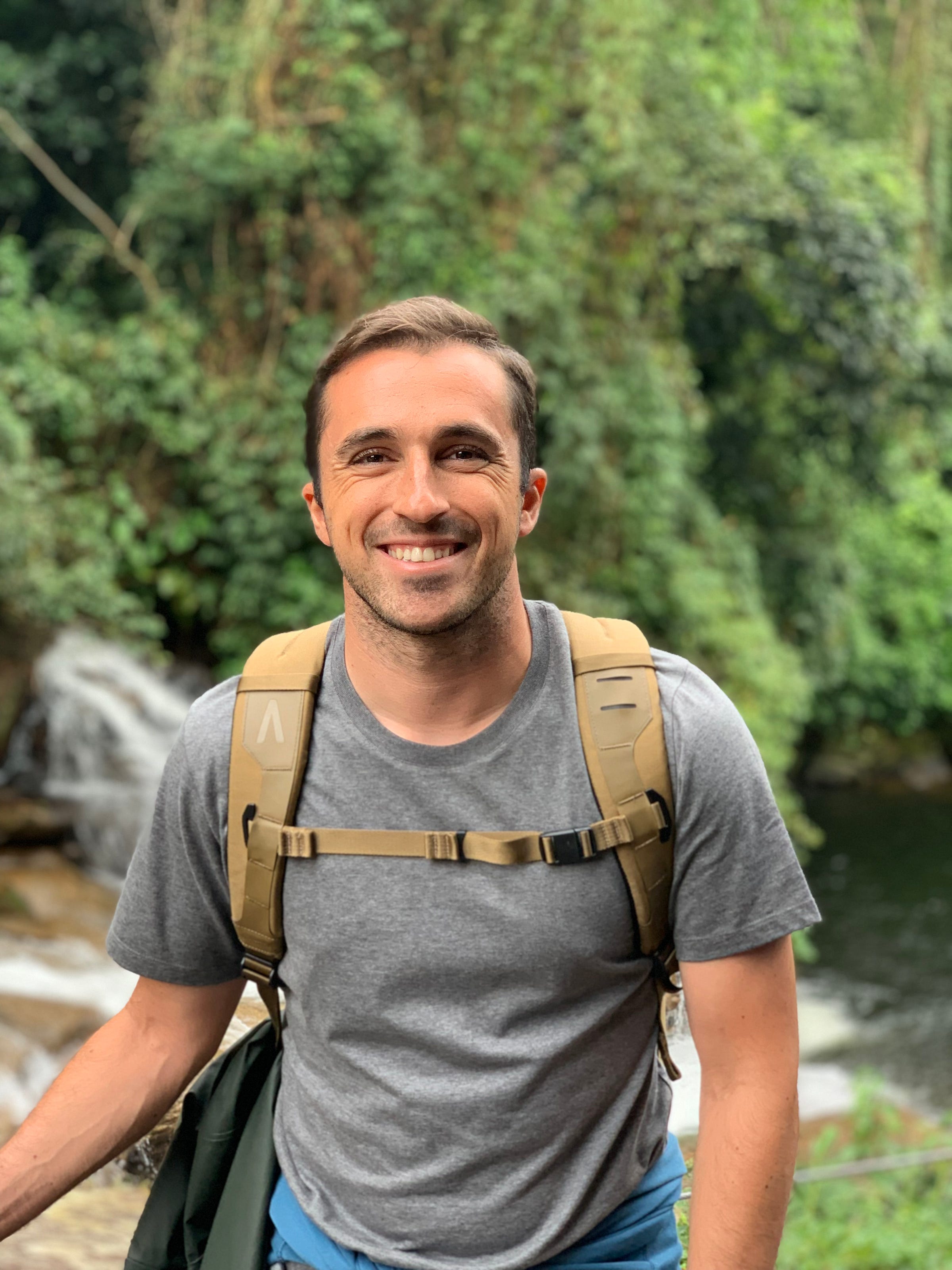 Alberto Serrano – Medium