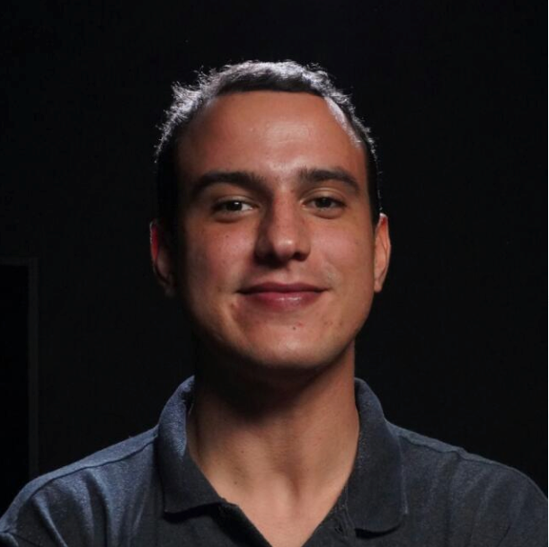 Cezar Camilo – Medium