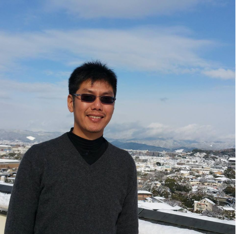 Sebastian Lee – Medium