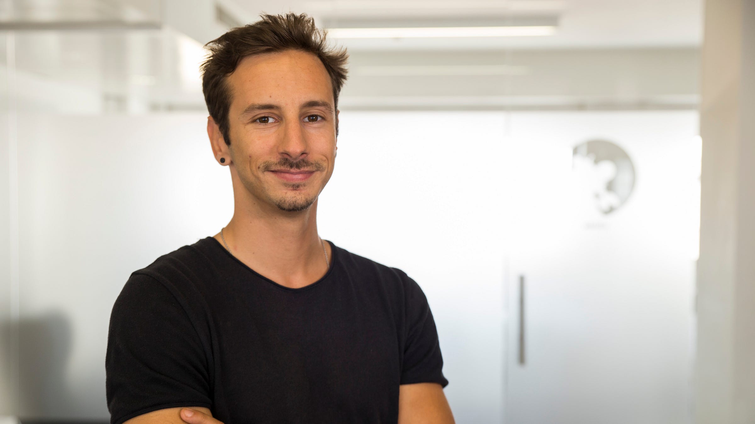 Pedro Almeida – Medium
