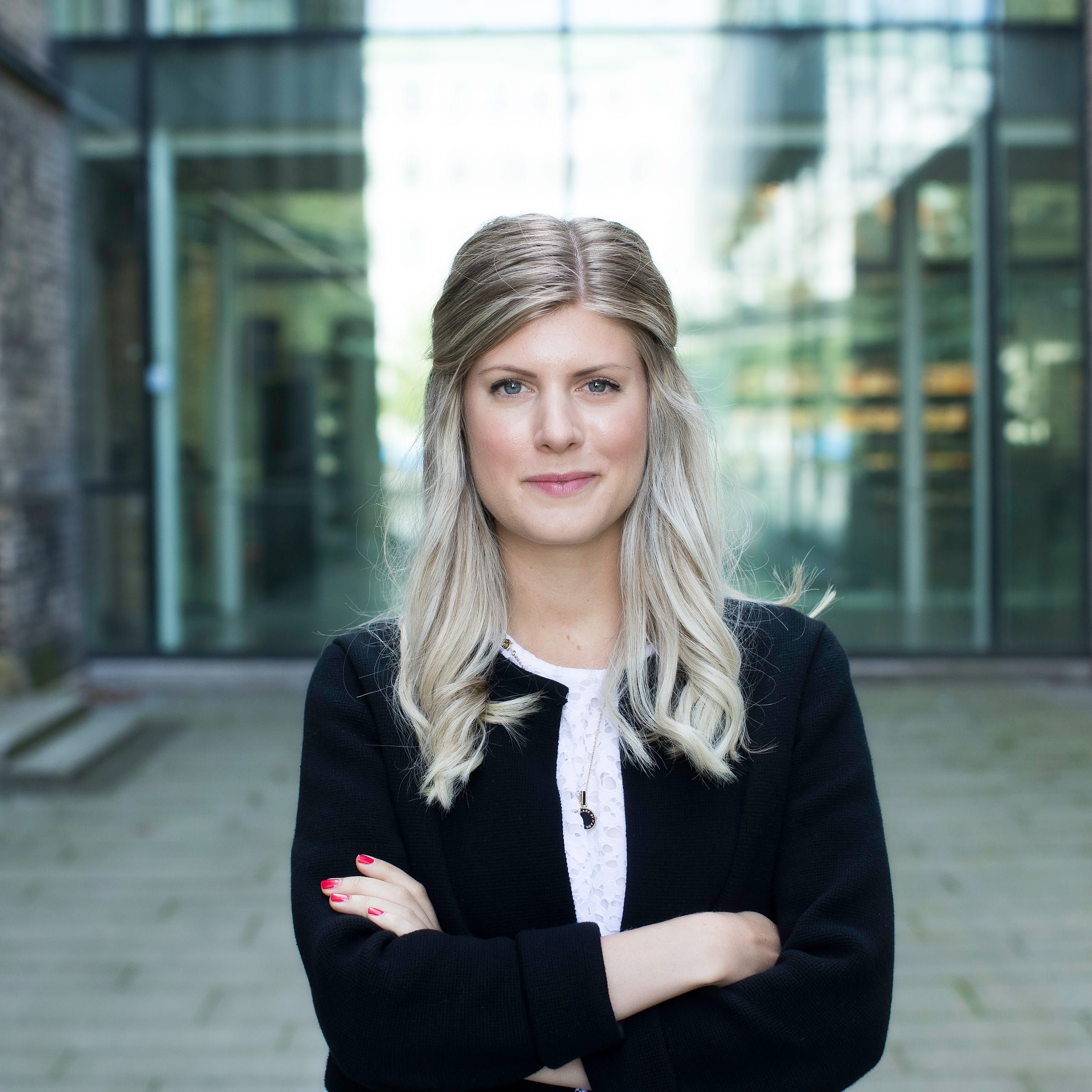 Hedda Ottersten – Medium