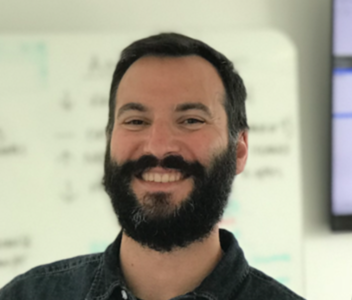 Morgan Davis – Medium