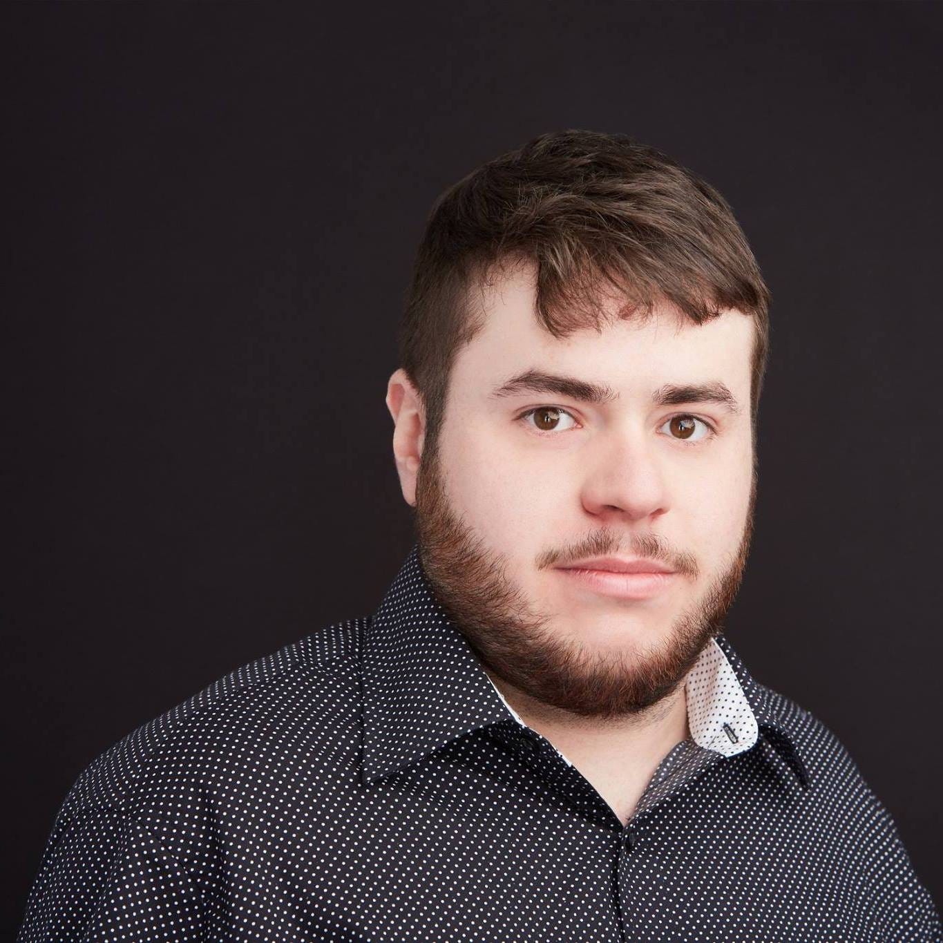 Alec Martin – Medium