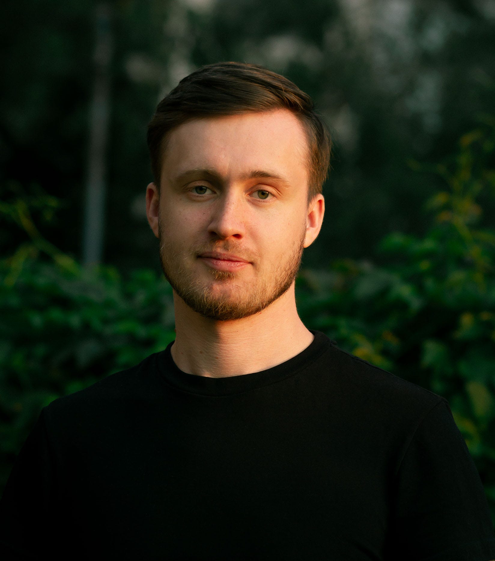 Vitalii Kravchuk – Medium