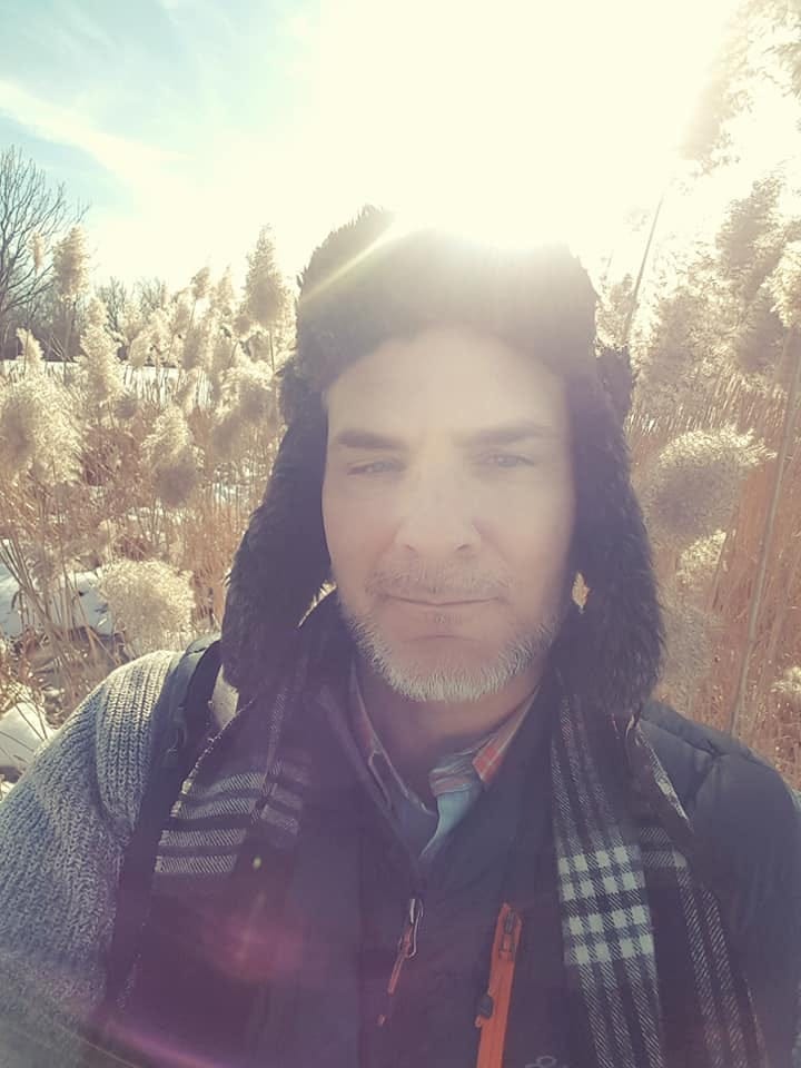 Jason Pfaff – Medium