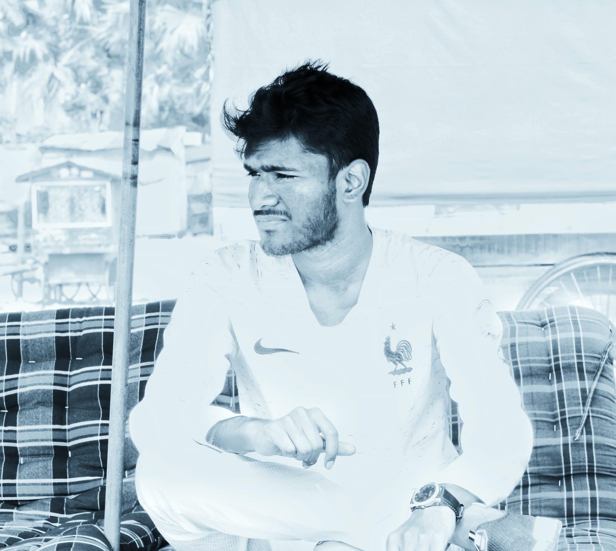 SHOUROV PAUL – Medium