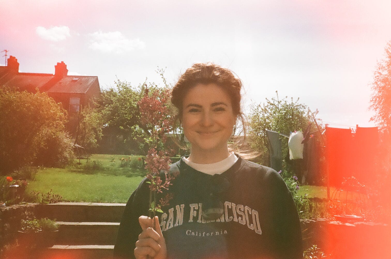 Amy Rainbow – Medium