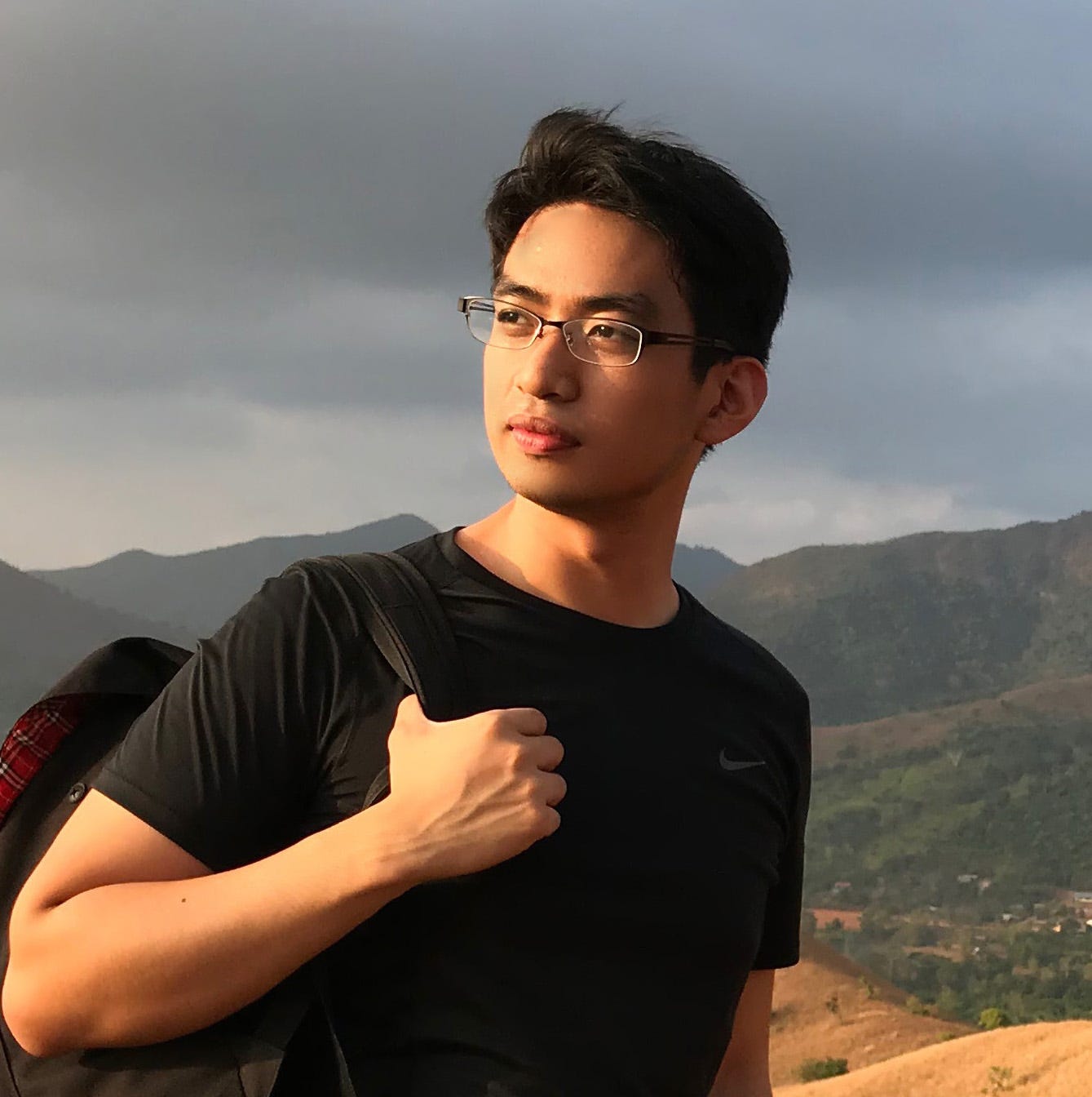 Justin Peña – Medium