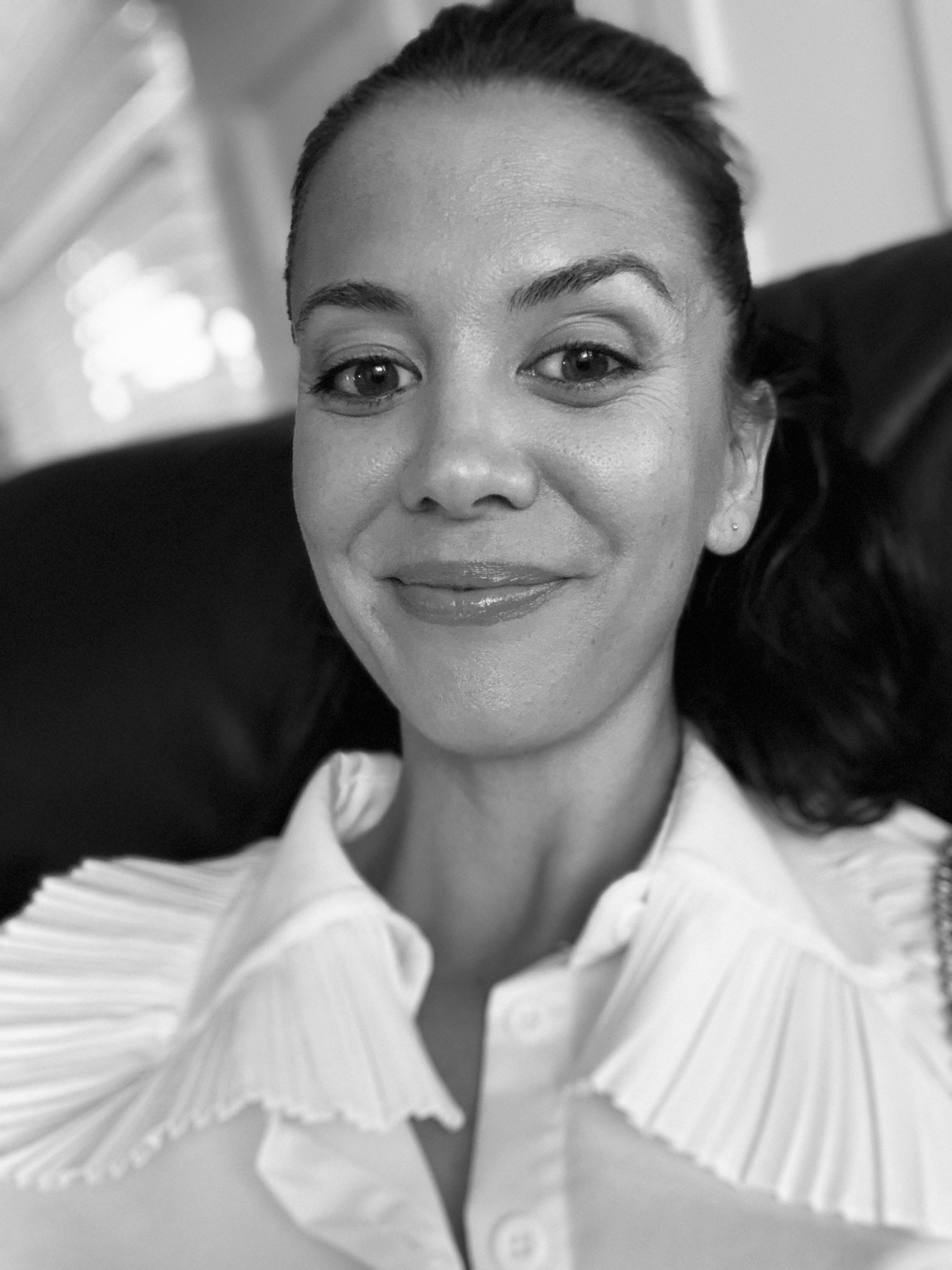 Rachel Guest – Medium