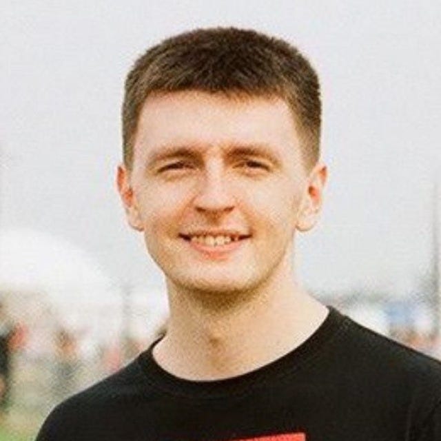 Aleksandr Yurkovskiy – Medium