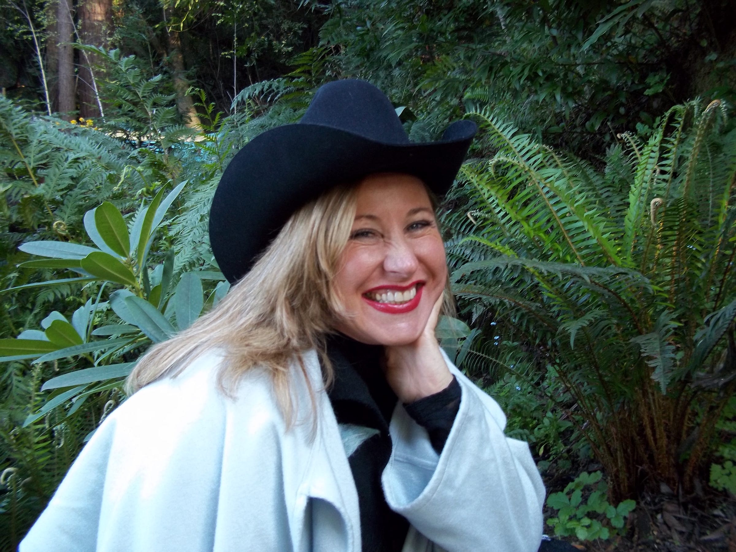 Maria Felice Cunningham – Medium