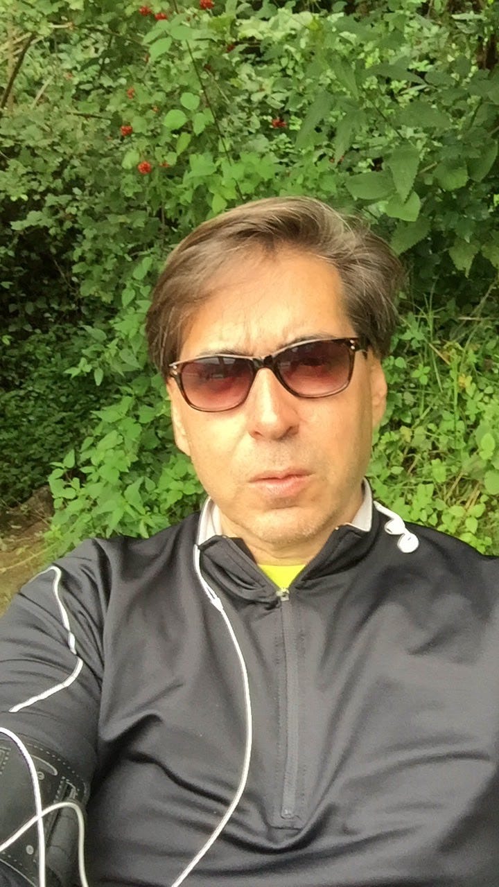 Wayne Forman – Medium