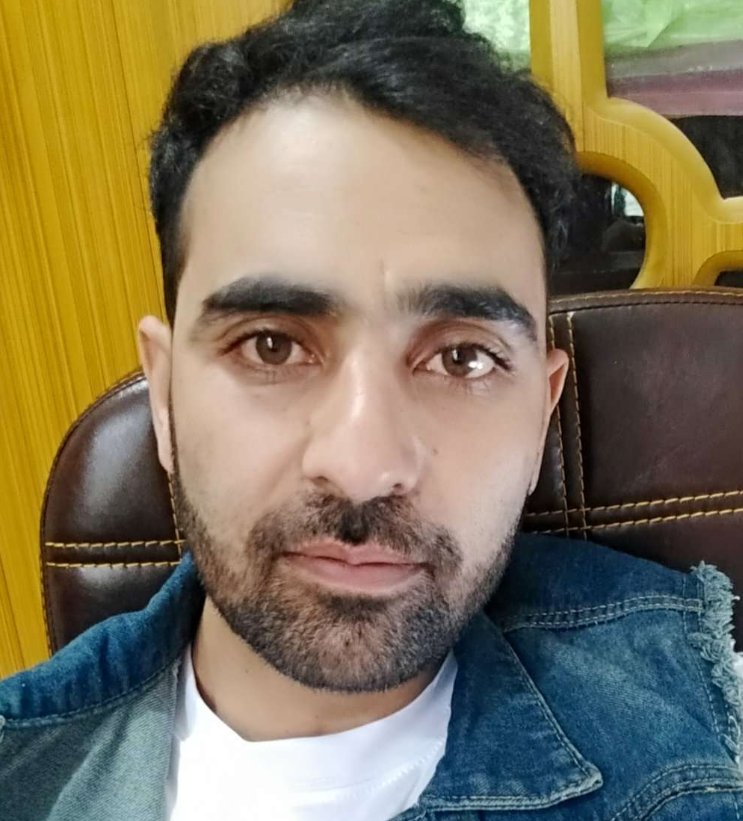 Rehmat Alam – Medium
